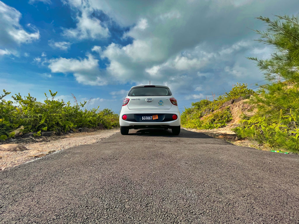 Pisces Car Hire - Discover Paradise Your Way